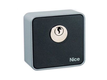 Automated & Electric Gates Kent, Essex & Surrey | Oakleigh Manor