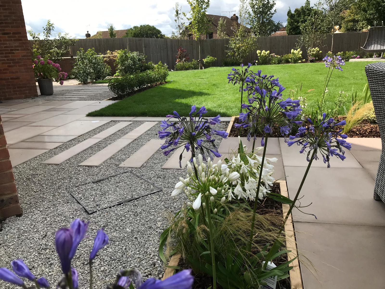 Angled garden in Wrotham - Oakleigh Manor