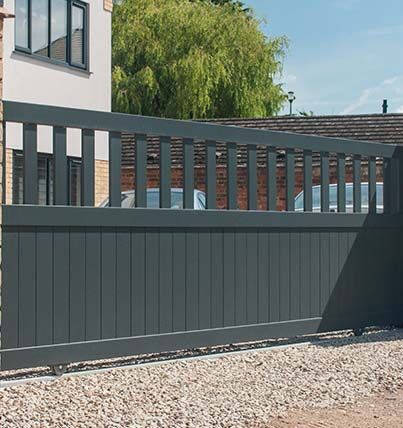 Automated & Electric Gates Kent, Essex & Surrey | Oakleigh Manor